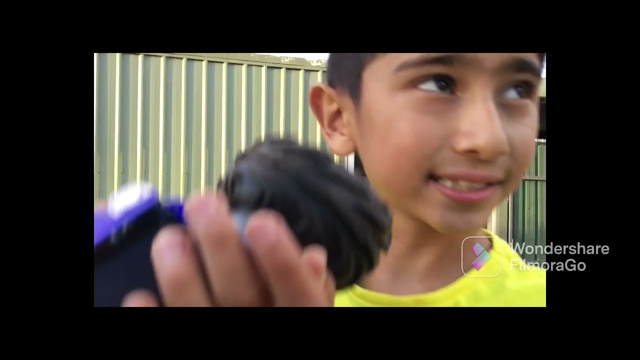 20 Ways to break a toy car - YouTube