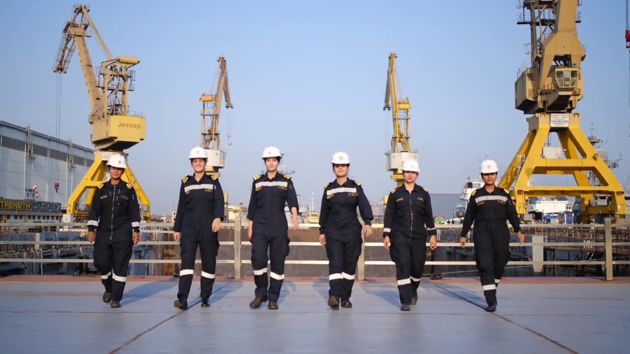 Women in Indian Navy - Naval Dockyard Visakhapatnam - YouTube