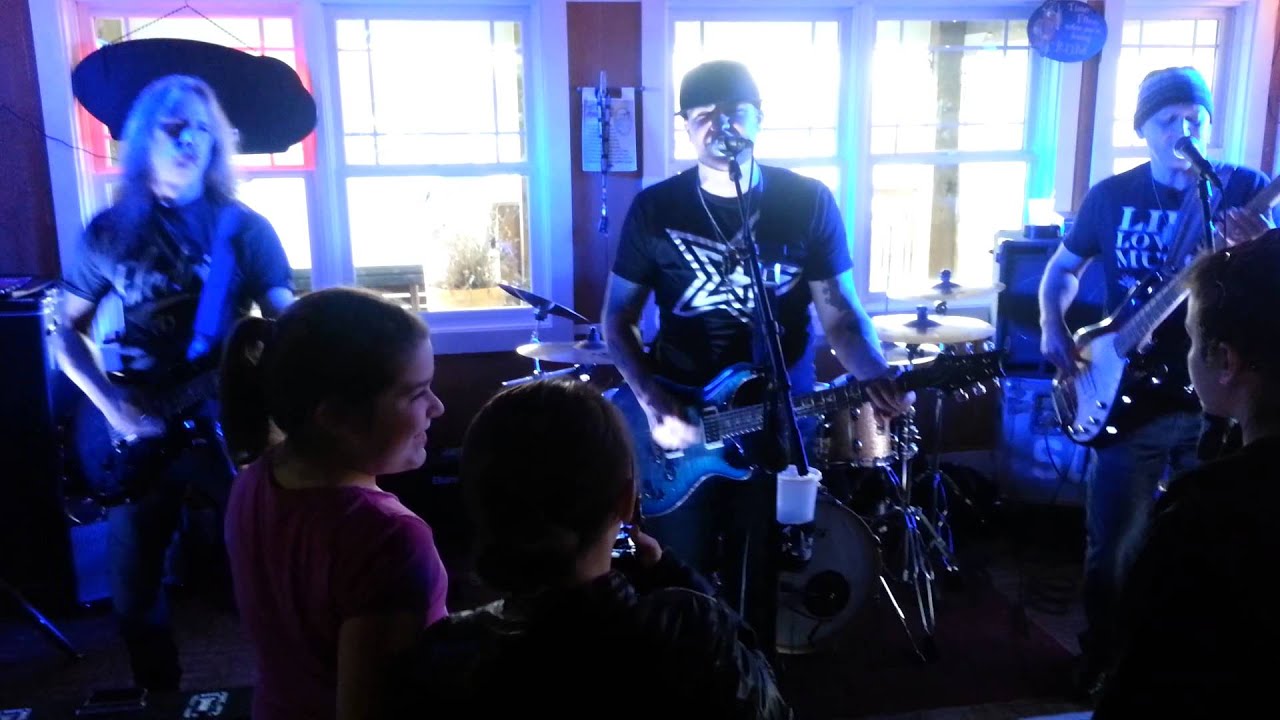 The Sam Grow Band meeting and welcoming Maddie Grace - YouTube