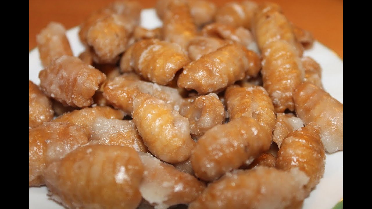 Wheat Flour Gavvalu Recipe || Sugar Shells || Home made || Unique Eats ...