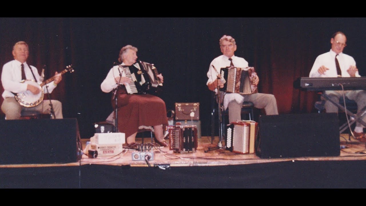 The Gay Charmers Dance Band at Meatian Victoria 1992 - YouTube