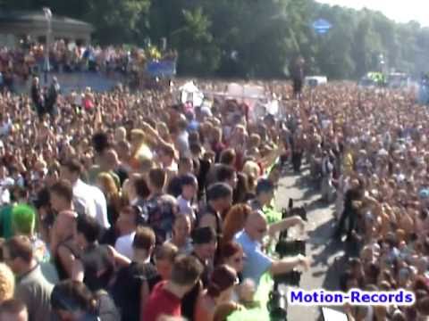 Loveparade 2001 - the best parade ever ! :-) - YouTube