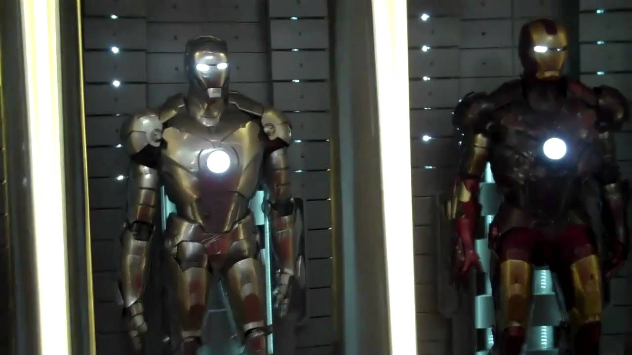 Exadata Iron Man display at Oracle Open World 2010 - YouTube