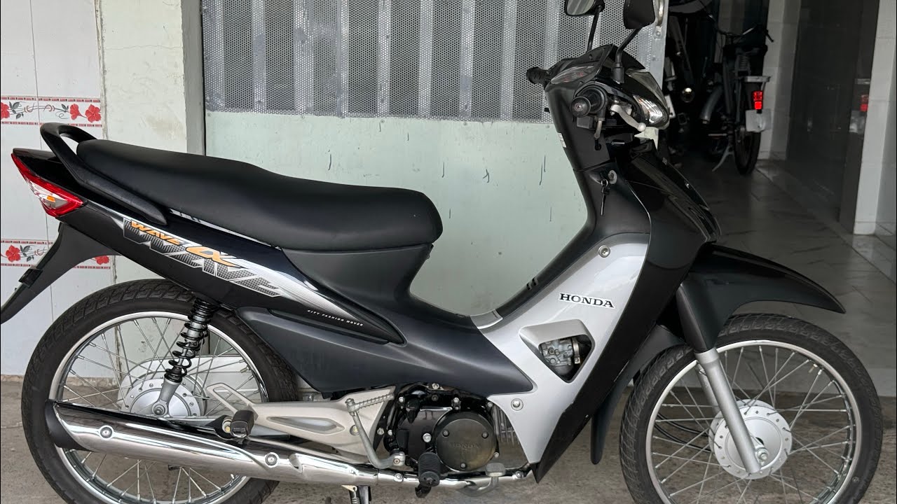 Honda Wave 2016 chưa đổ xăng (Xe đã bán) - YouTube