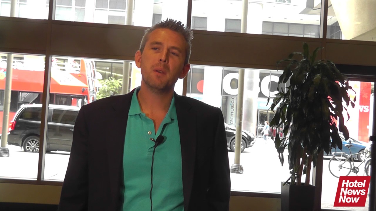 How the hotel industry benefits from revenue management - YouTube
