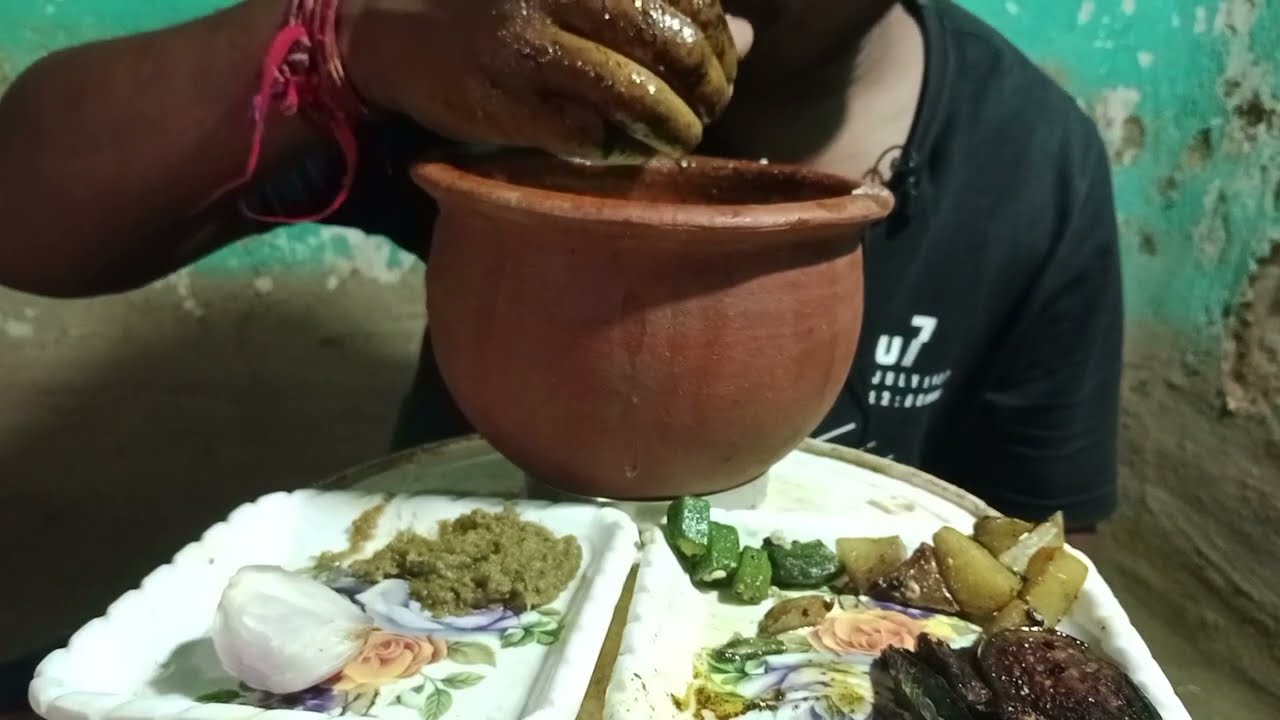 Mati Handi Dahi Pakhal | Odisha famous Pakhala |Basi pakhal |Handi Dahi ...