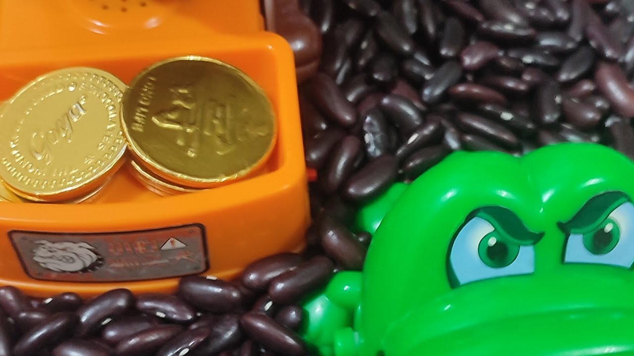 Amazing Sound Red Beans Pouring and Reverse Love it. - YouTube