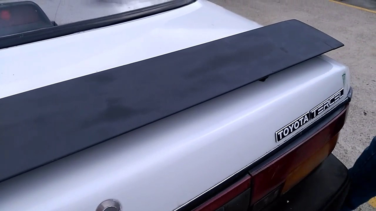 Restaurar partes negras en su vehículo - YouTube