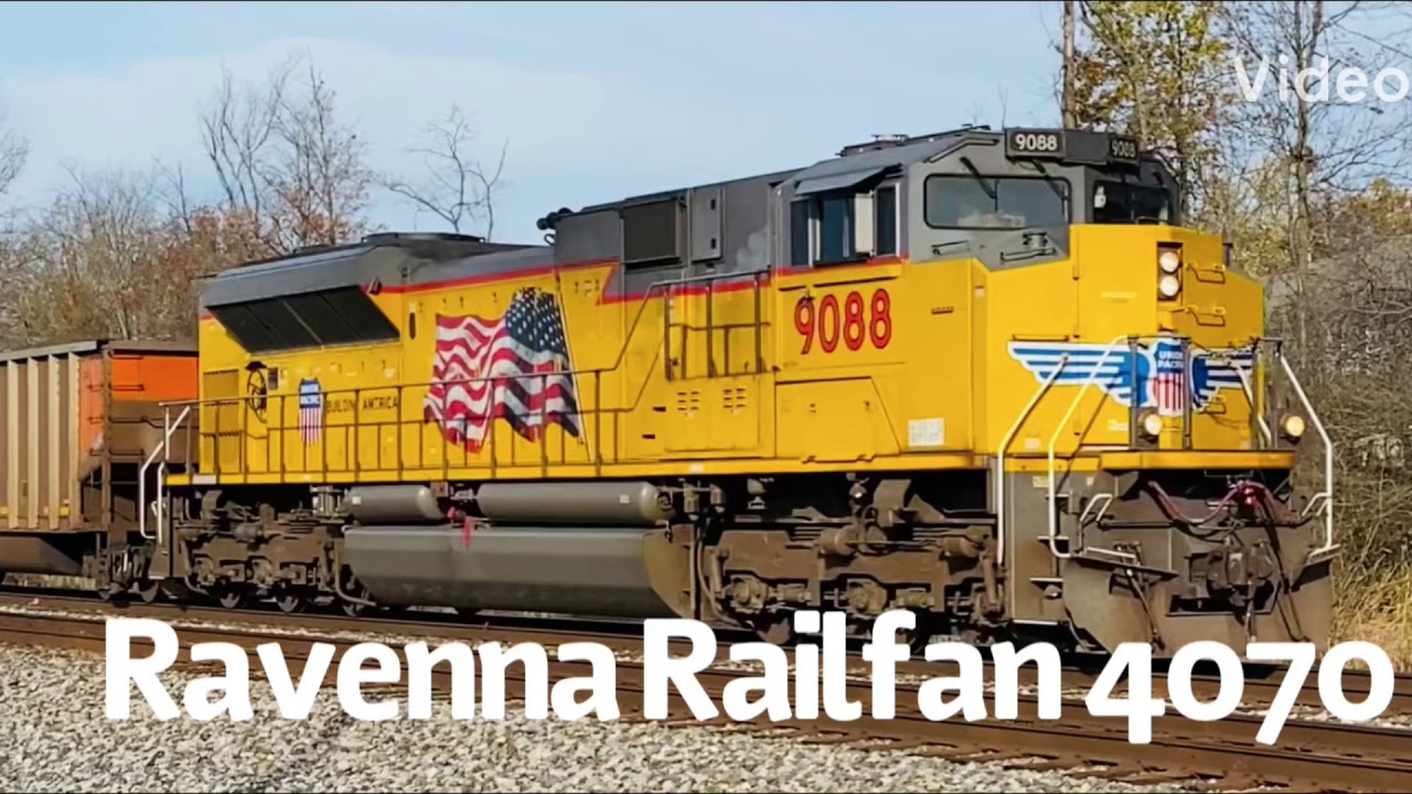 UP SD70AH #9088 LEADING SOLO ON EASTBOUND COAL TRAIN E808 at Diamond ...