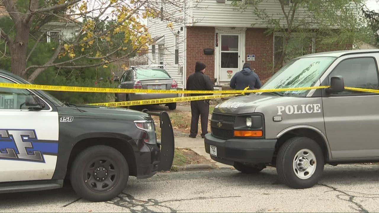 Parma police: Body found wrapped in plastic - YouTube