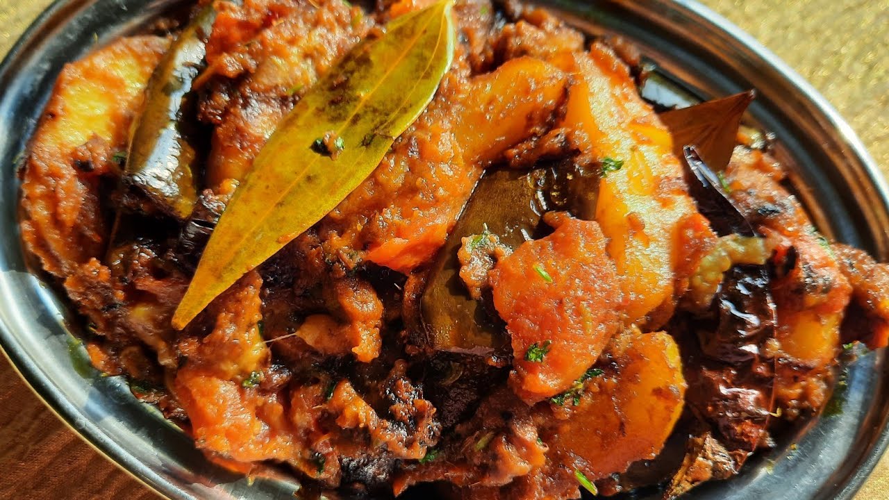 Winter special veg recipe || Niramish aloo begun recipe || Aloo baingan ...