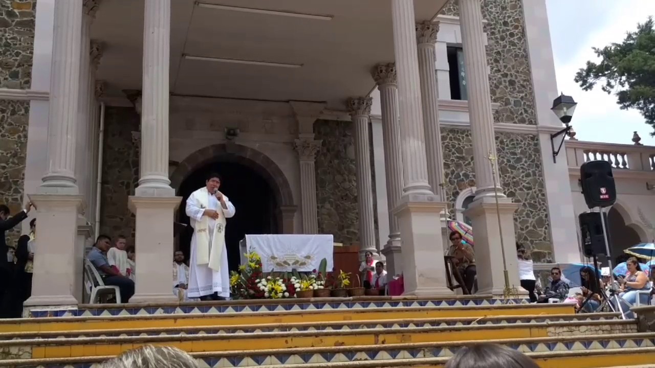 Gracias Filimon Y Jesus Jauregui Bendición de Cristo Rey - YouTube