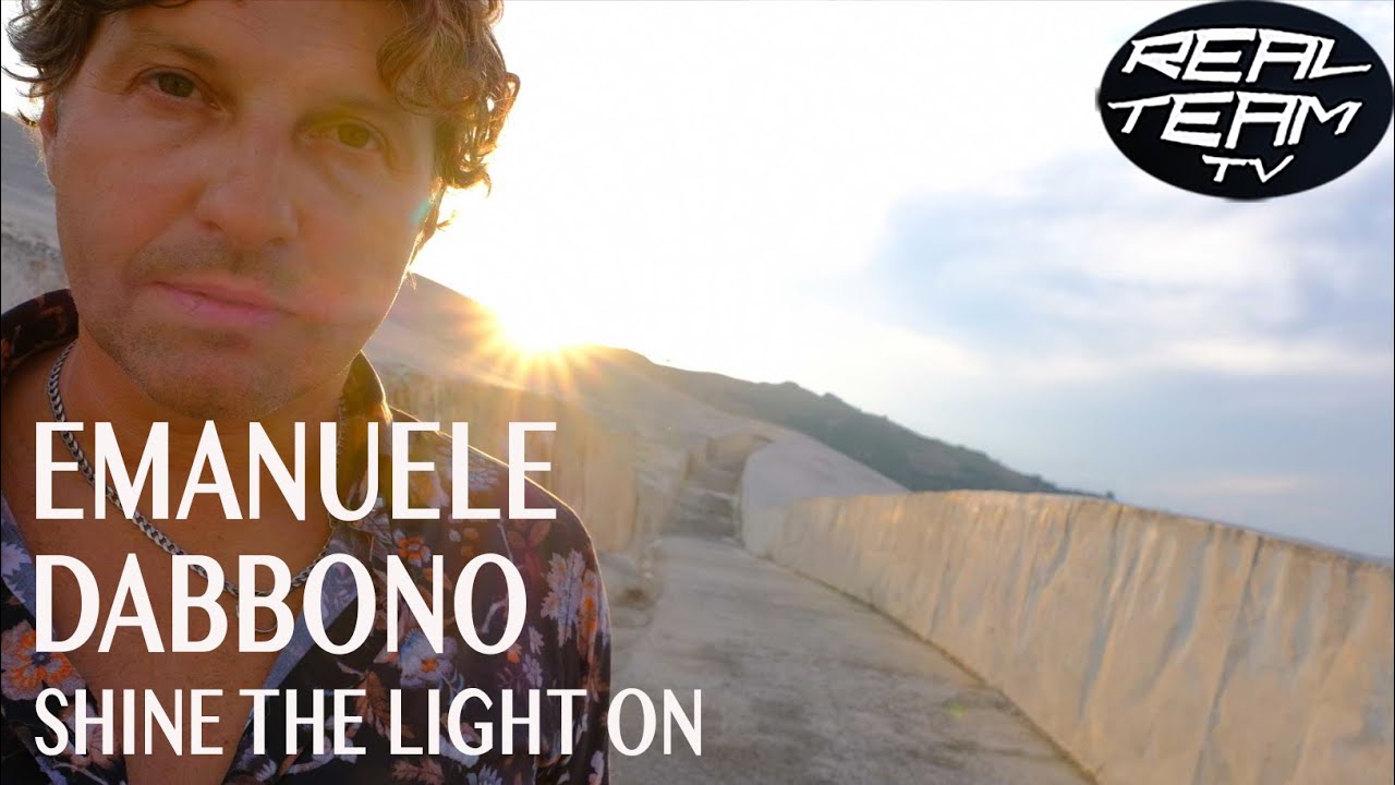 Emanuele Dabbono - REAL TEAM TV - Shine The Light On - YouTube