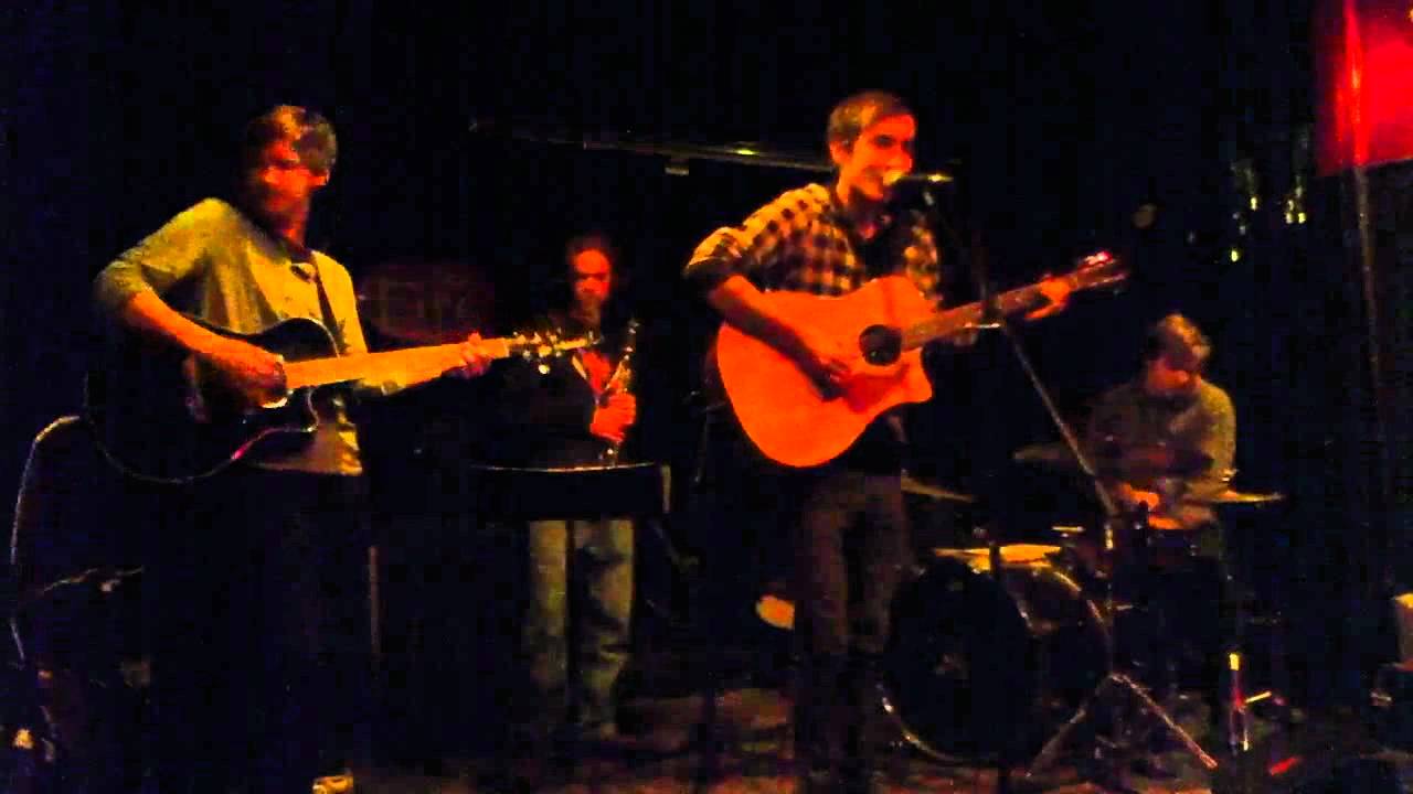 Jon Bell performing Fade - YouTube