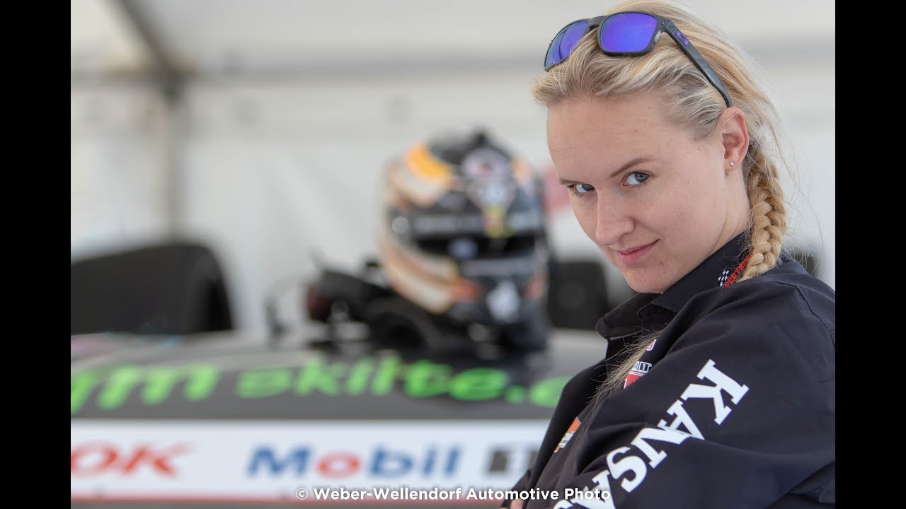 The Opening Race at Padborg Park with Michelle Gatting - YouTube