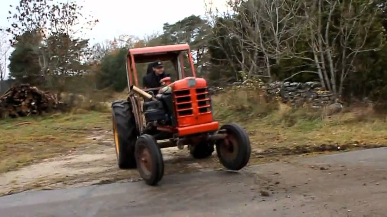 Racing traktor Volvo Terror - YouTube