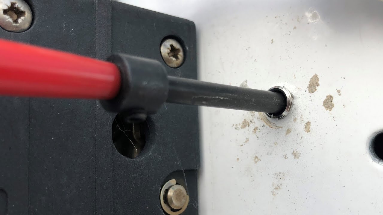 How to use HELICOIL coiled wire threaded inserts to attach fittings to ...