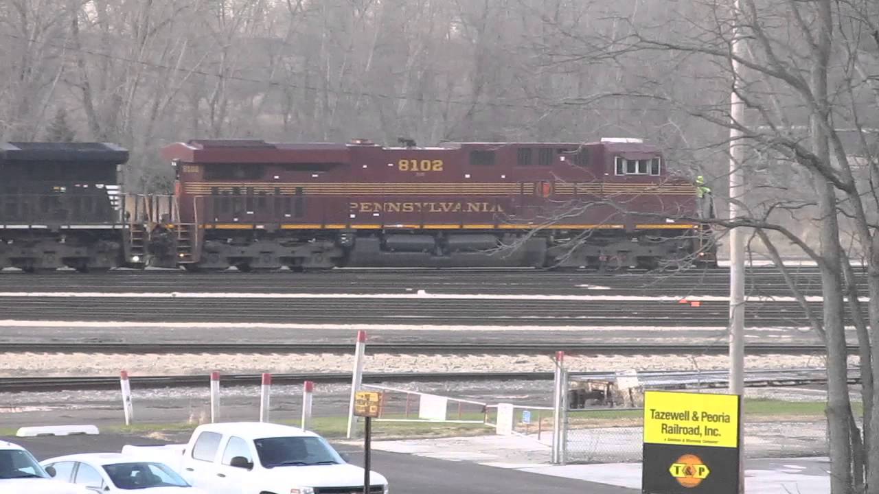 NS 8102 (PRR Heritage Unit) at Creve Coeur IL - Dec. 4, 2015 - YouTube