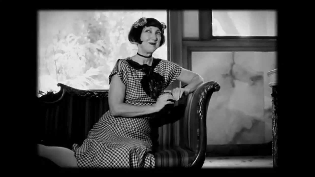 Janet Klein & Her Parlor Boys - Under The Moon (Official Music Video ...