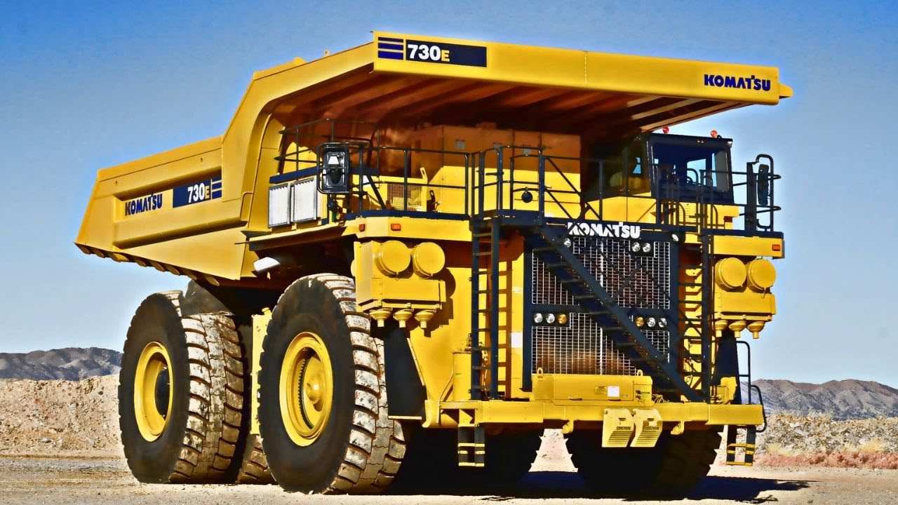5 Biggest Mining Trucks in the World - YouTube