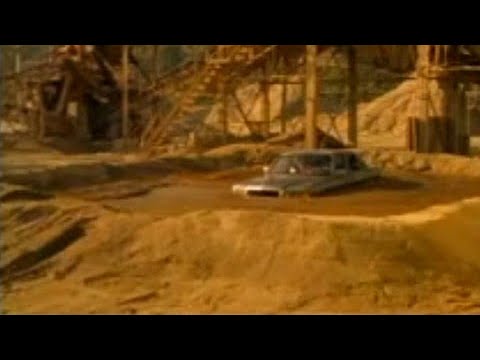 Knee High P.I. (2003) ~ Car Quicksand Scene - YouTube
