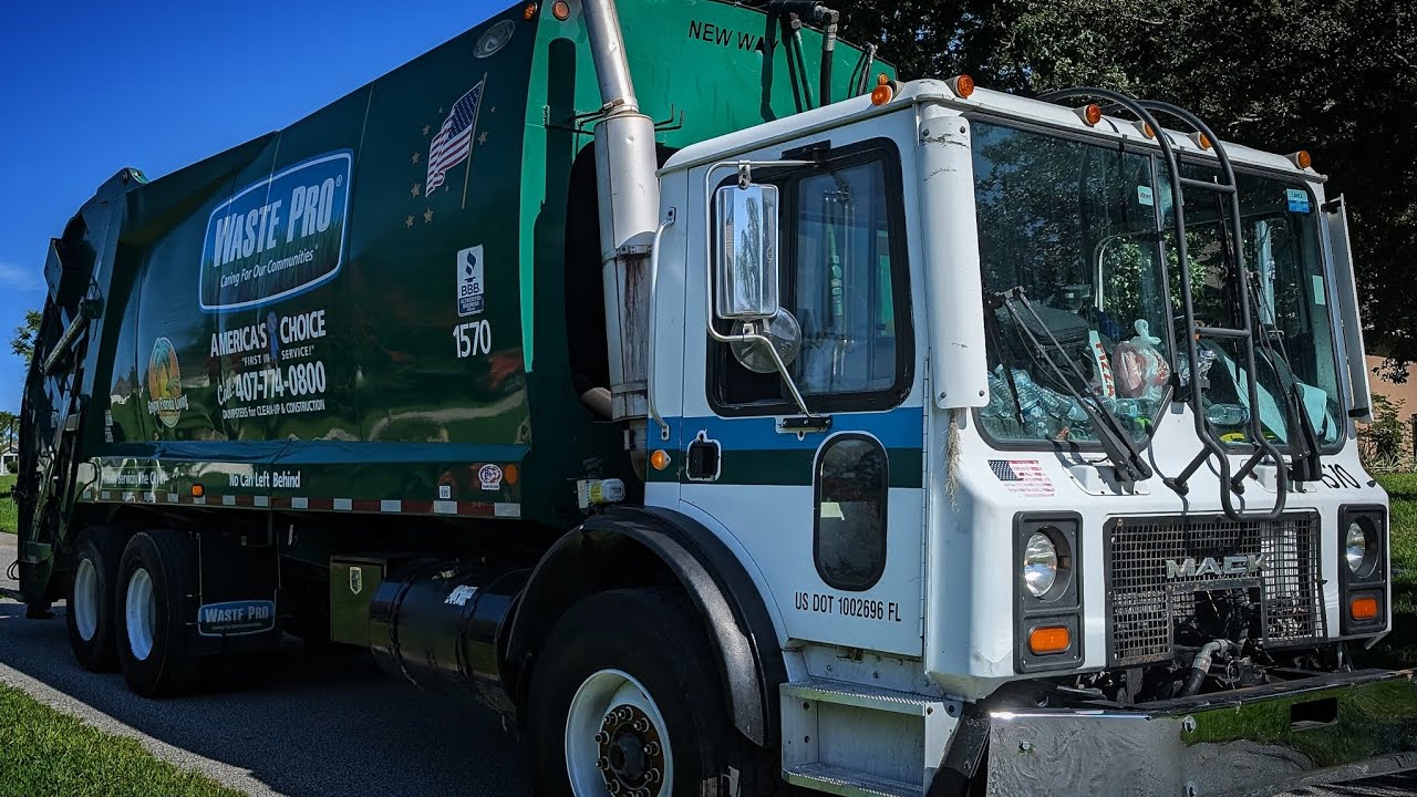 Waste Pro | Mack MR - New Way King Cobra Rear Loader - YouTube