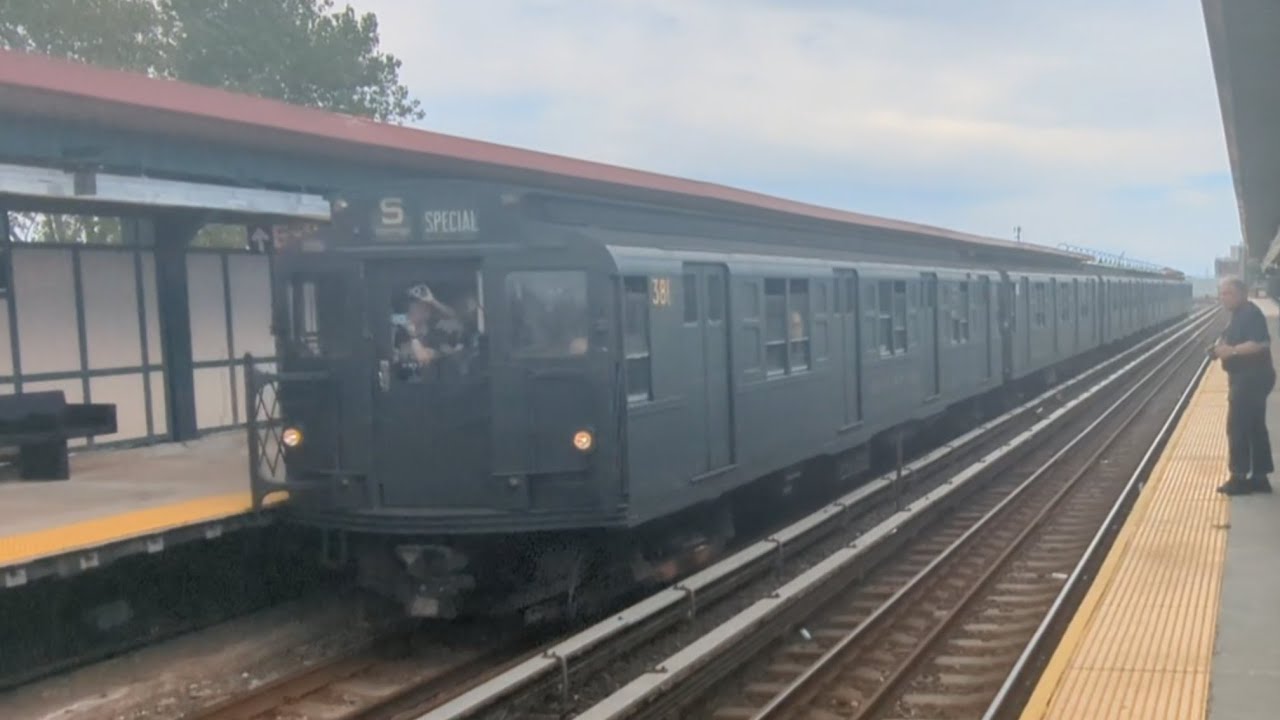 MTA NYC Subway: R46, R179 (S) & R1-9 nostalgia trains at Beach 98th ...