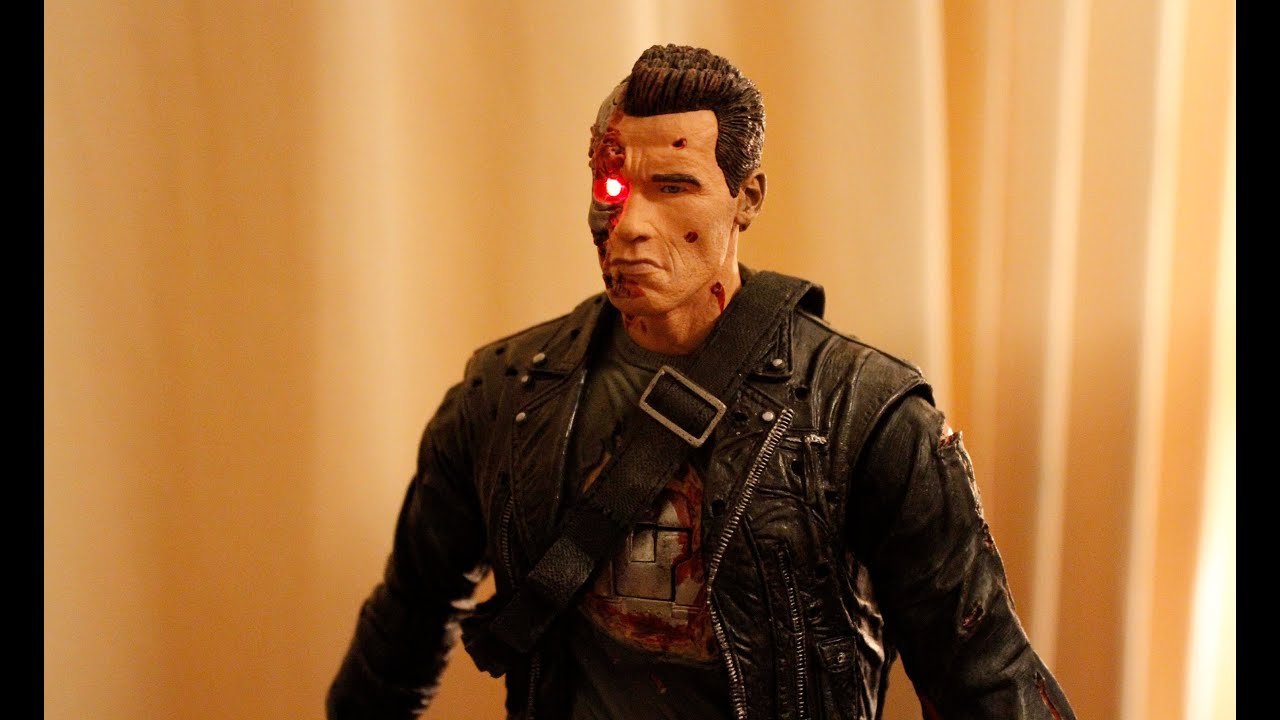 Neca Terminator 2 Final Battle Figure Review - YouTube