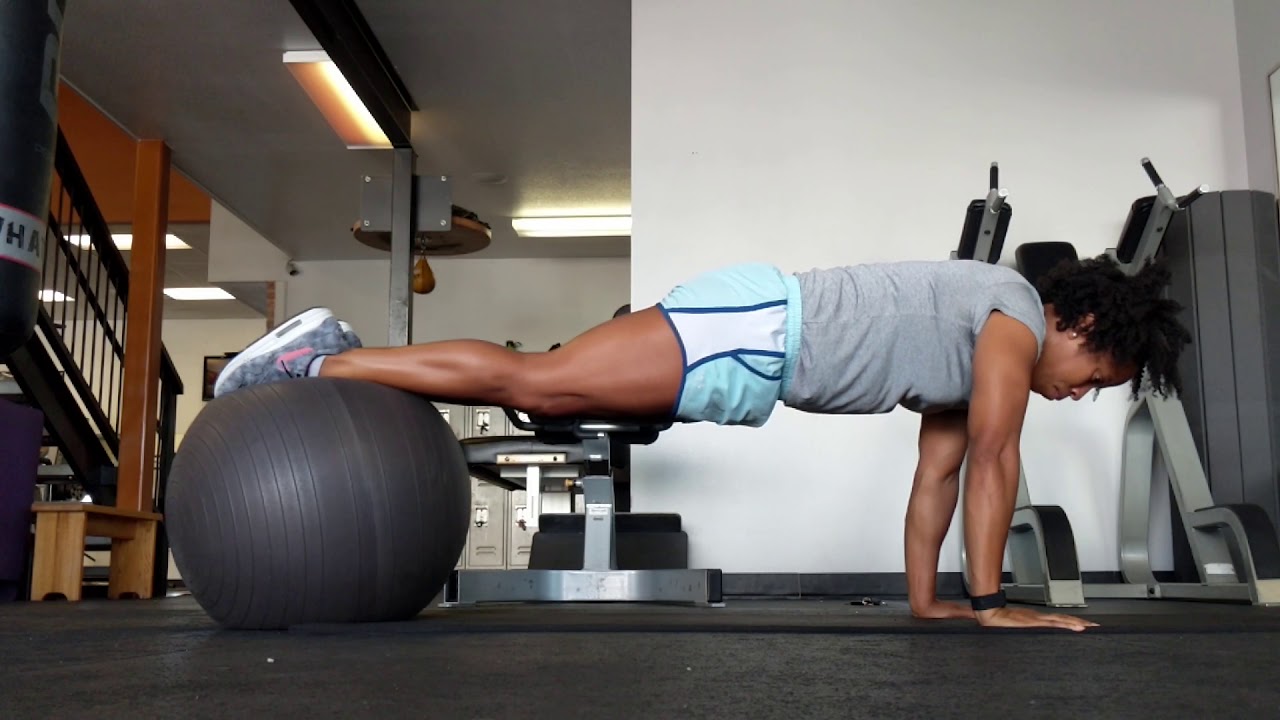 Stability Ball Pike ins - YouTube