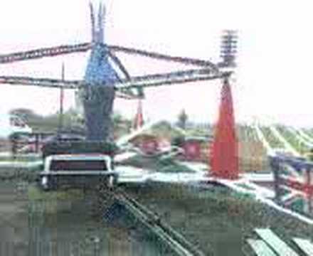 cyclone twister - YouTube