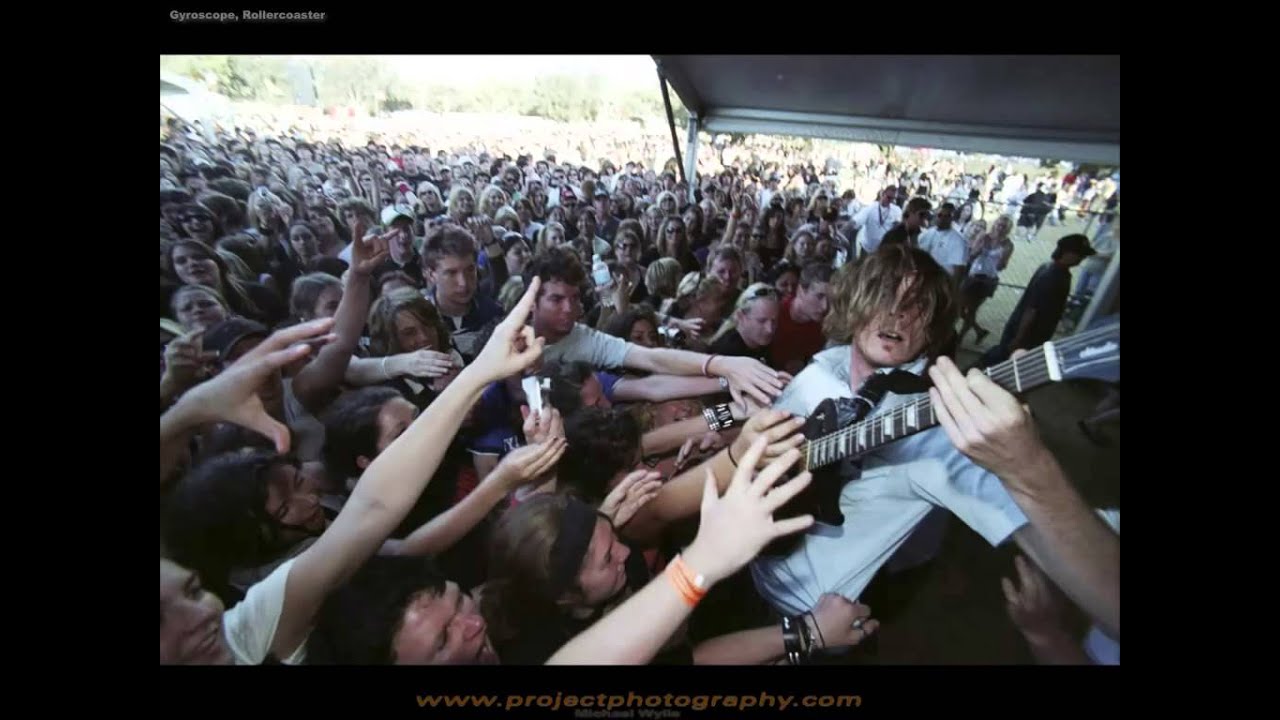 Live music, rock n roll crowd photography by Mike Wylie. - YouTube