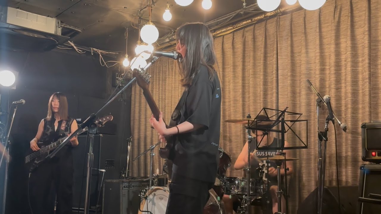 惑星トラッシュ/リーガルリリー(コピー)-Planet Trash/Regal Lily(cover band) - YouTube