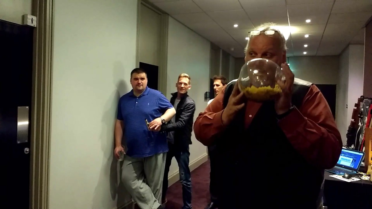 UK Open 10-Ball Break and DOSH! - YouTube