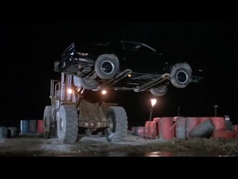 K.i.t.t' i Asit Çukuruna Attılar - Kara Şimşek 3. Sezon 14. Bölüm