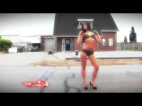 hot road worker striptease