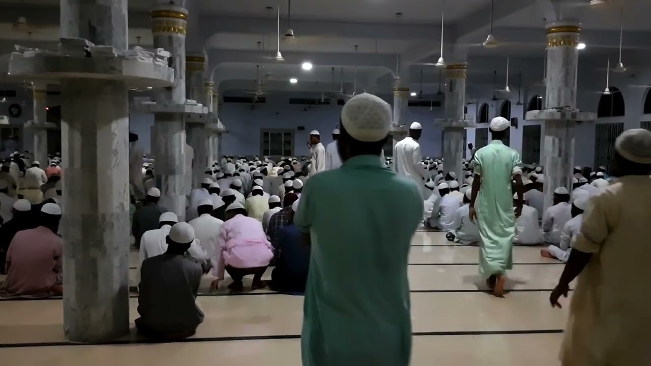 জামিল মাদ্রাসা মসজিদ বগুড়া - YouTube