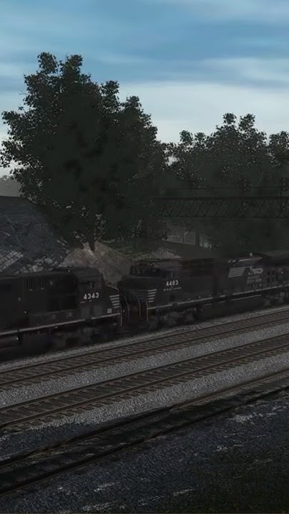 NS 4577 leads an intermodal over the Pittsburgh Line - YouTube