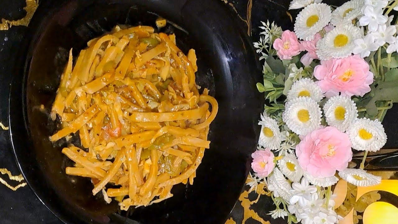 healthy and tasty recipe of homemade ata noodles 🍜 😋 - YouTube