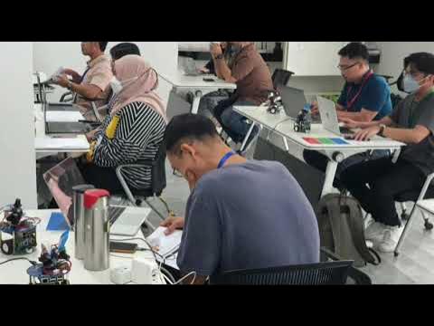 Robot programming workshop at DevFest Brunei 2022 - YouTube