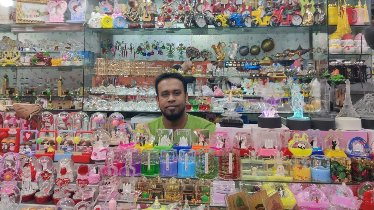 সস্তায় গিফট আইটেম নিয়ে ব্যবসা | Gift shop in Dhaka | Gift item ...