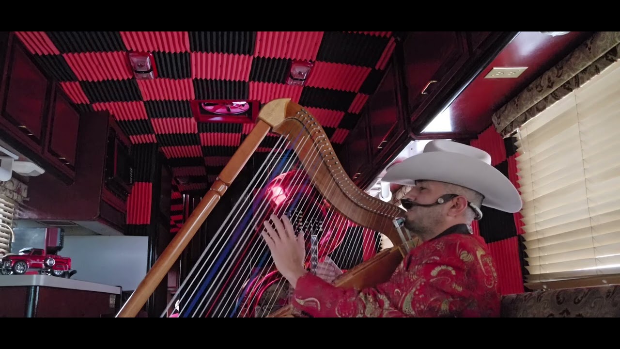 HOMENAJE A EFREN Y ROSA QUIÑONES - YouTube