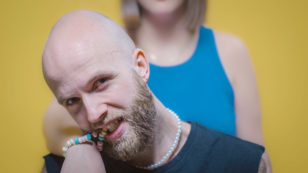 Trocha Klidu - Protože jsem high (Oficiální videoklip) - YouTube