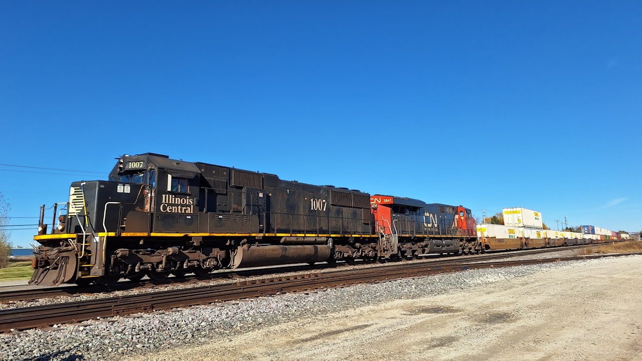 IC SD70 Leads M356! - YouTube