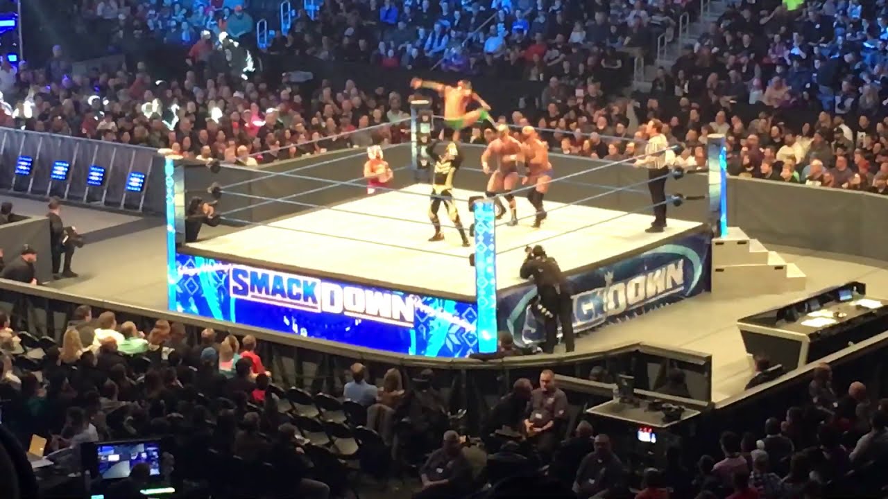 WWE’S The revival versus Lucha house party - YouTube