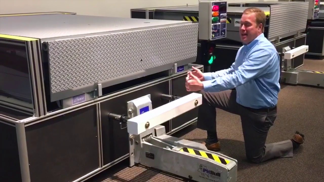 Demos on Demand Serco SL60 Vehicle Restraint - YouTube