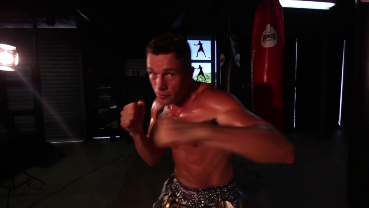 Ian Jacobs 3 Times World Champion Kickboxer - YouTube