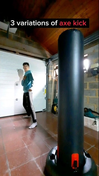 Variations of axe kick 💥🪓 #taekwondo #tkd #axekick #shorts - YouTube