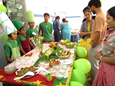 Salad Making Competition by Students - YouTube