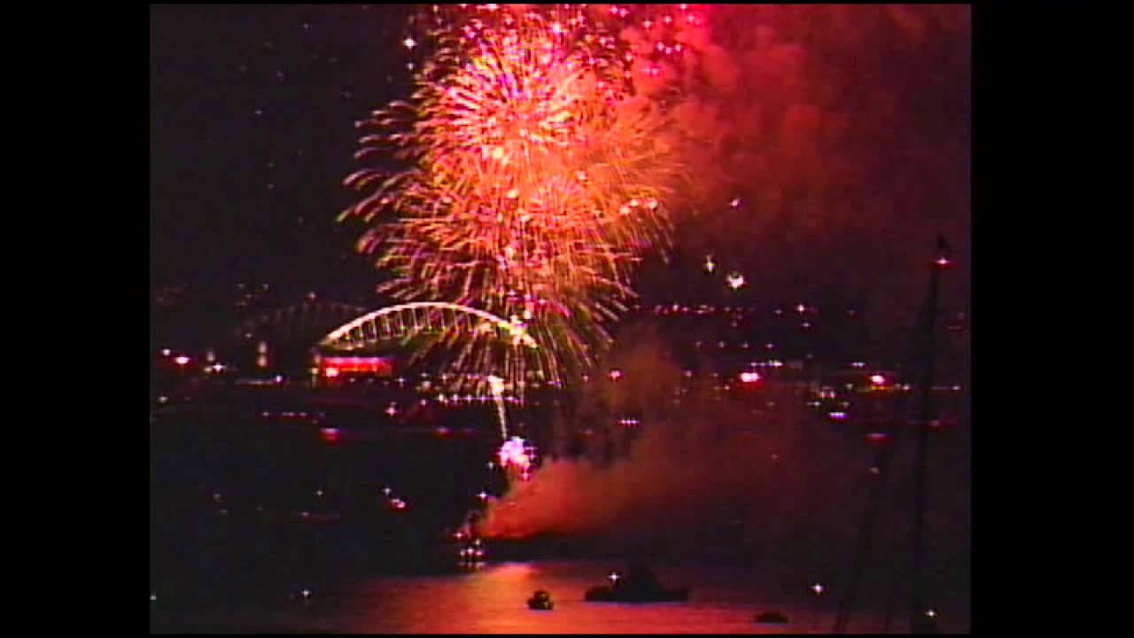 Throwback: 2002 Seattle Fourth of July fireworks - YouTube