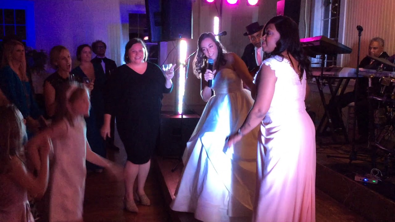 Elizabeth May Monroe Sings at her wedding reception - YouTube